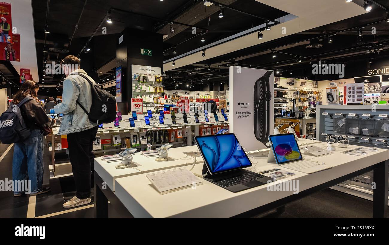 The Fnac store in Seville, located at Centro Comercial Torre Sevilla, offers a wide range of ...
