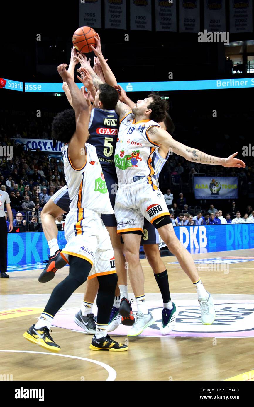 Berlin, Deutschland. 31st Dec, 2024. 31.12.2024, Uber-Arena, Berlin ...