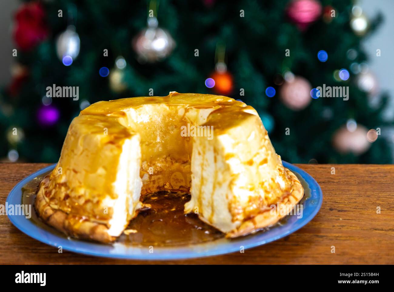 Traditional caramelized egg white pudding known as molotof or molotov Stock Photo - Alamy