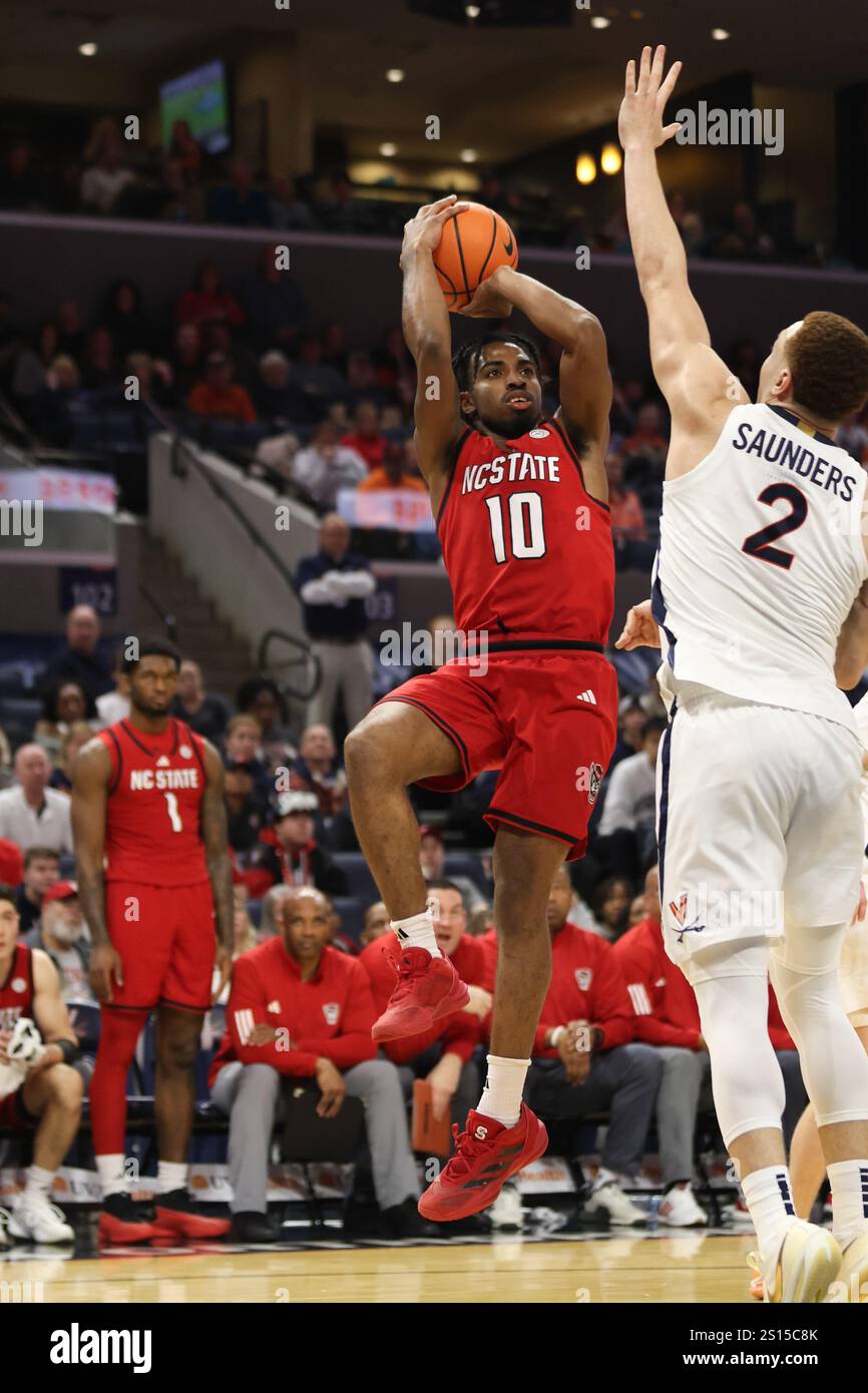 Charlottesville, VA, USA. 31st Dec, 2024. North Carolina State Wolfpack ...