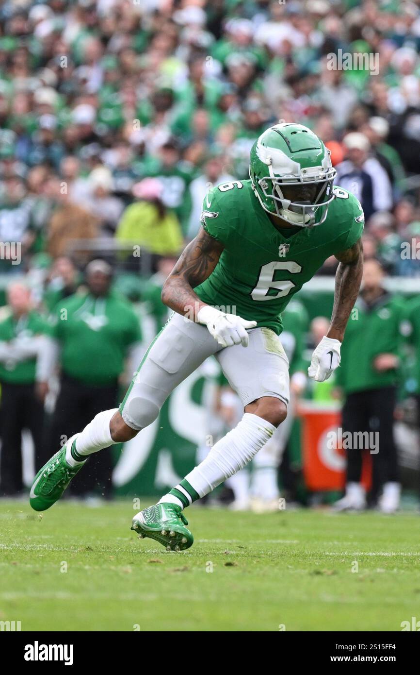 Philadelphia Eagles wide receiver DeVonta Smith (6) in action during ...