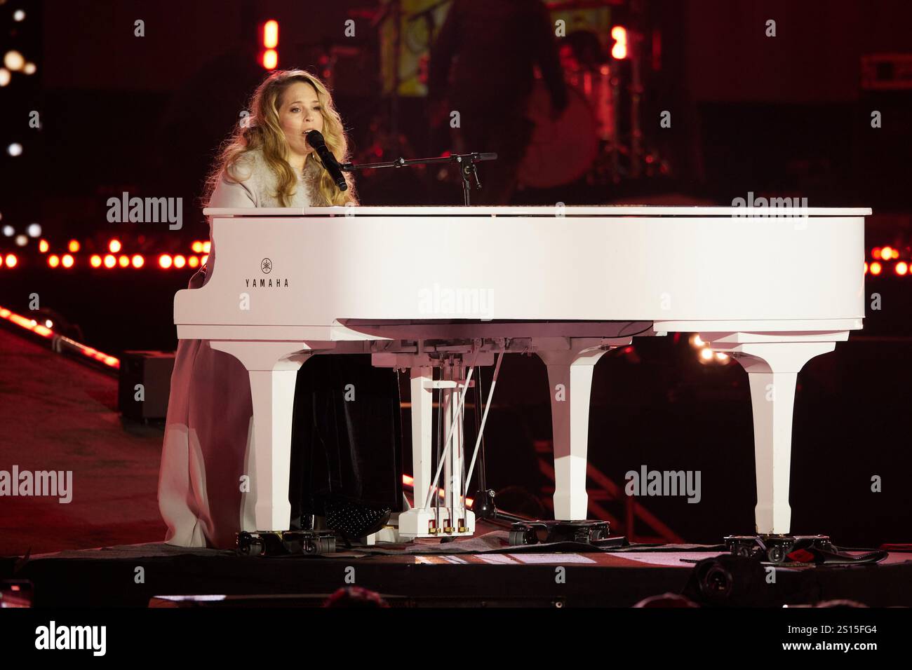 Berlin, Germany. 31st Dec, 2024. Jennifer Lynn sits on stage at the ZDF ...