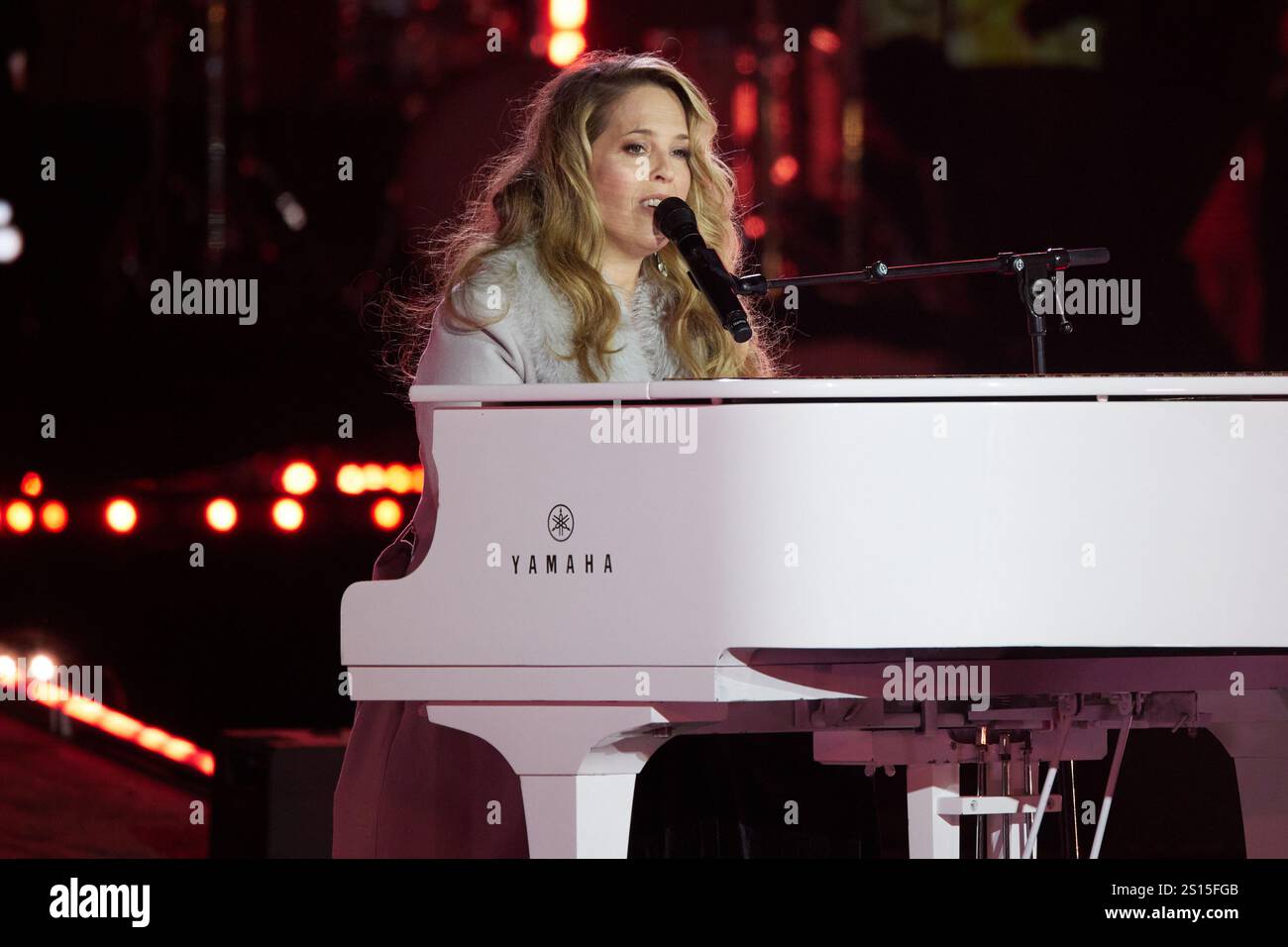 Berlin, Germany. 31st Dec, 2024. Jennifer Lynn sits on stage at the ZDF ...