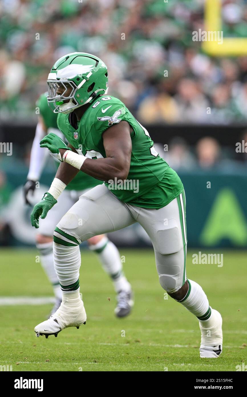 Philadelphia Eagles linebacker Jalyx Hunt in action during the first ...