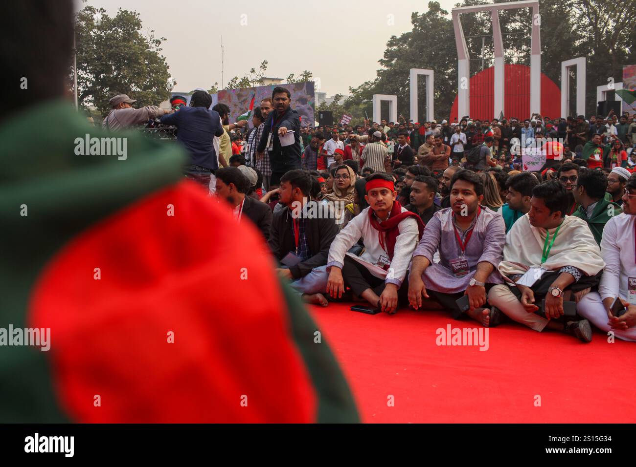Dhaka, Dhaka, Bangladesh. 31st Dec, 2024. Students and supporters attend the 'March for Unity ...