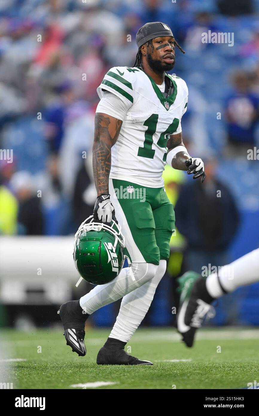 New York Jets wide receiver Malachi Corley (14) warms up before an NFL ...