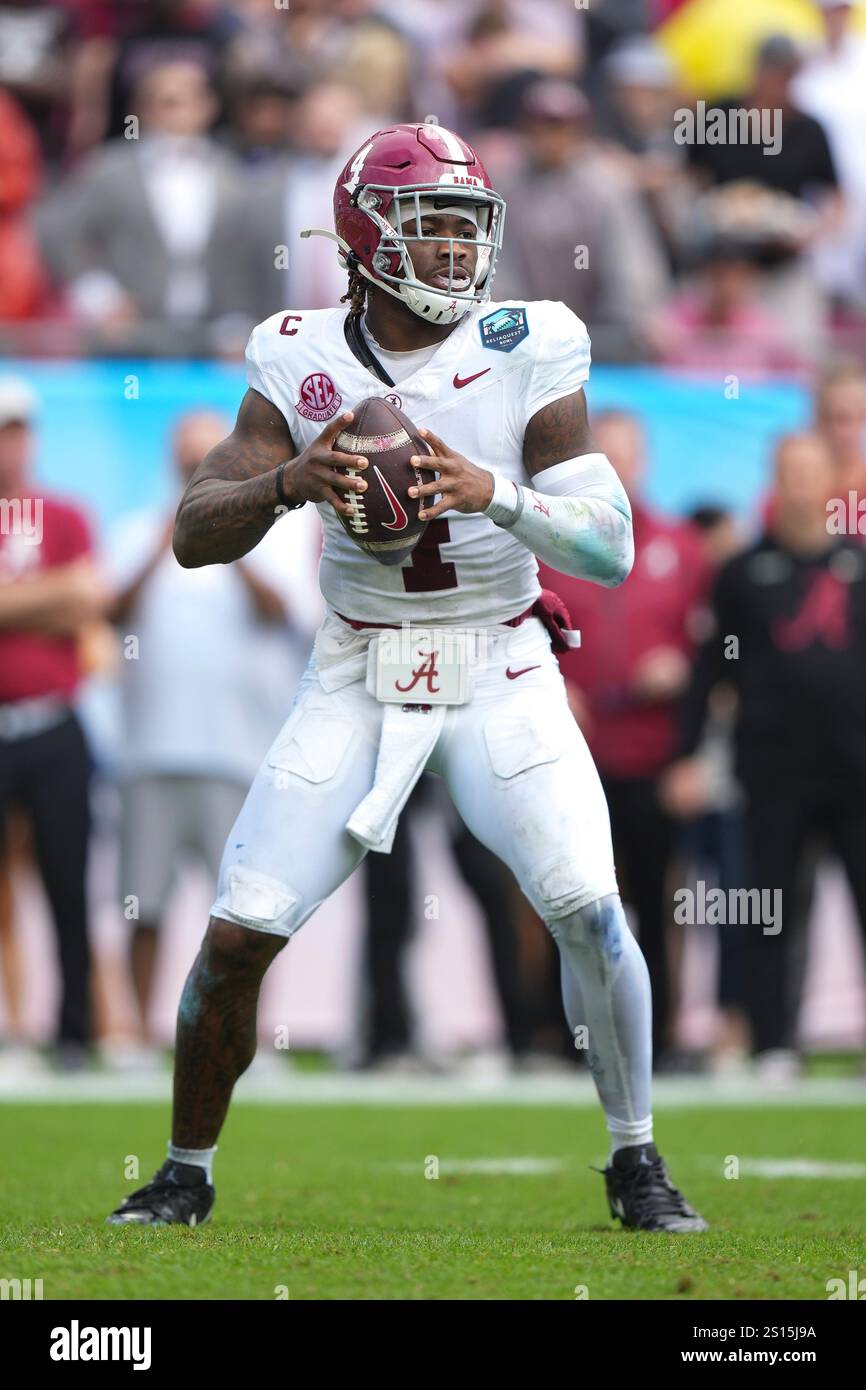 TAMPA, FL - DECEMBER 31: Alabama Crimson Tide quarterback Jalen Milroe ...
