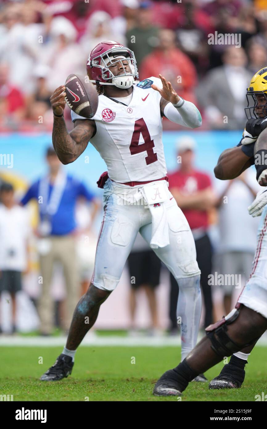 TAMPA, FL - DECEMBER 31: Alabama Crimson Tide quarterback Jalen Milroe ...