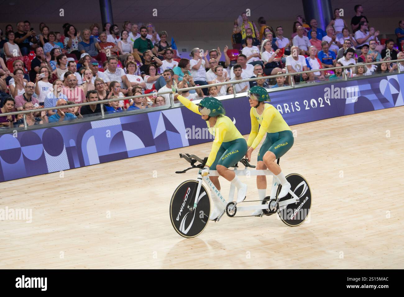 Australia's Caitlin Ward(Front) and Jessica Gallagher compete in the ...
