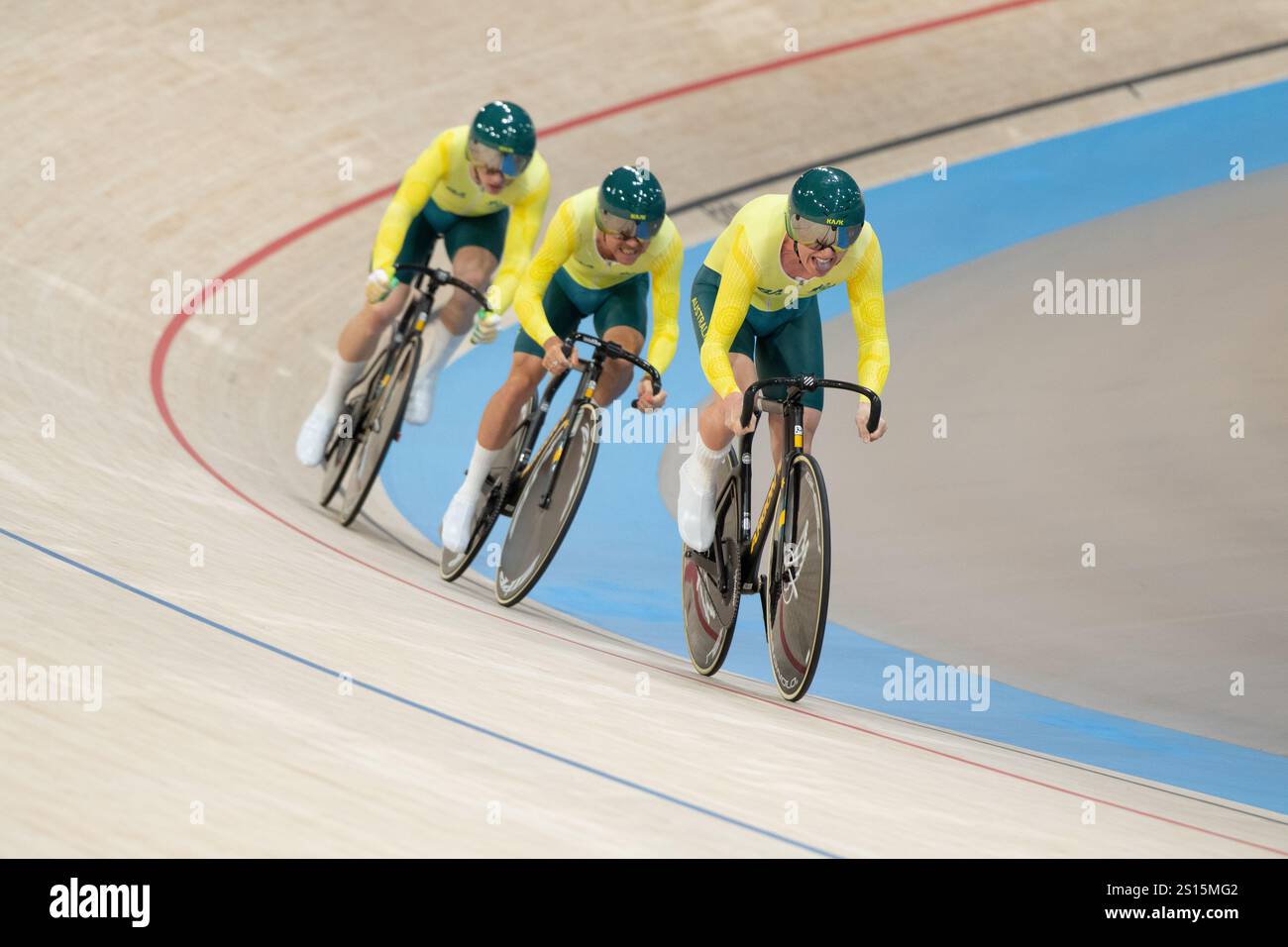 Australia's Team Sprint of Allan Gordon(Front), Alistair Donohoe ...