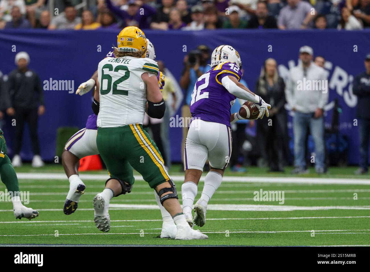 HOUSTON, TX - DECEMBER 31: LSU Tigers linebacker Davhon Keys (42 ...