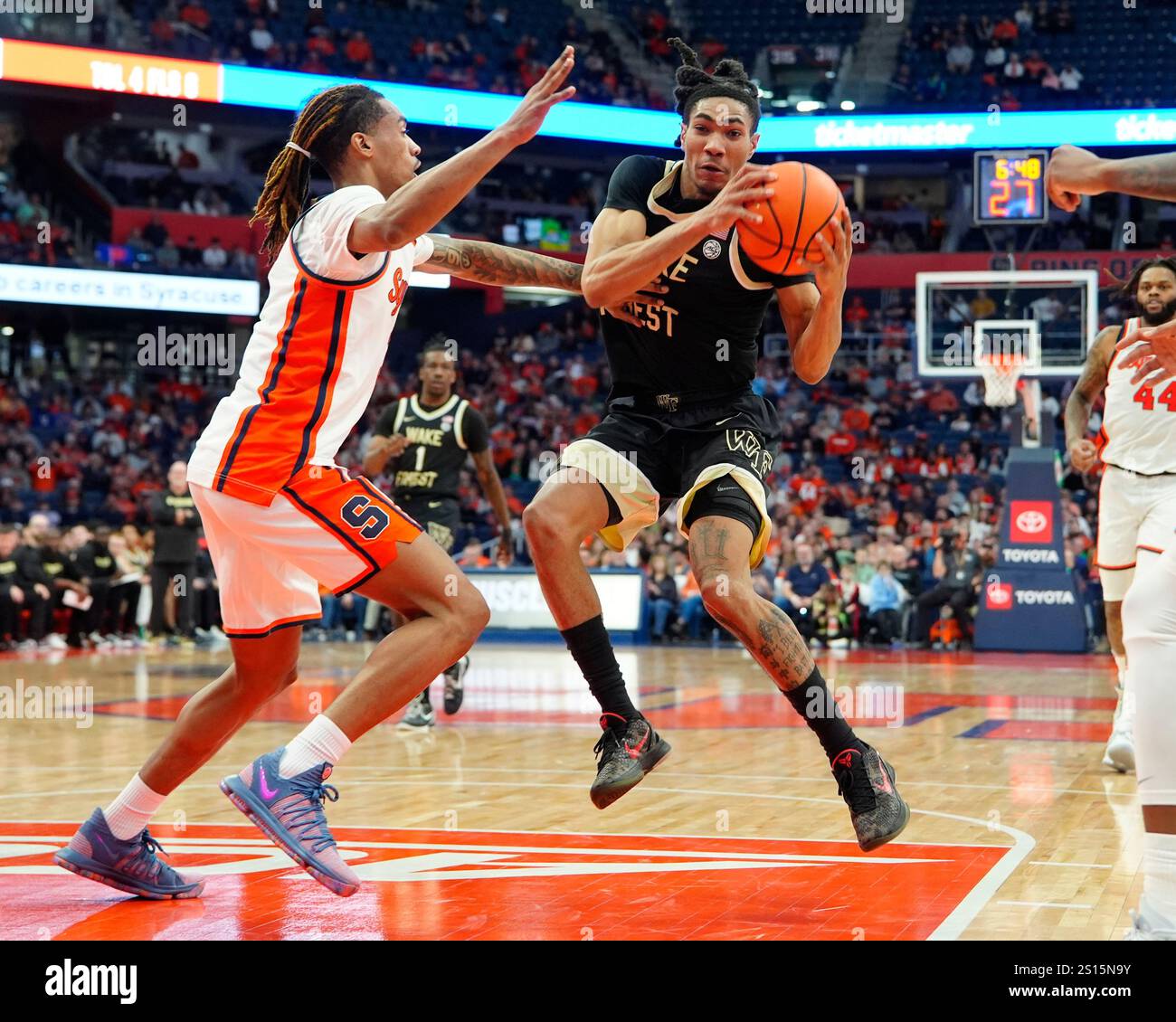 SYRACUSE, NY - DECEMBER 31: Wake Forest Demon Deacons Guard Hunter ...