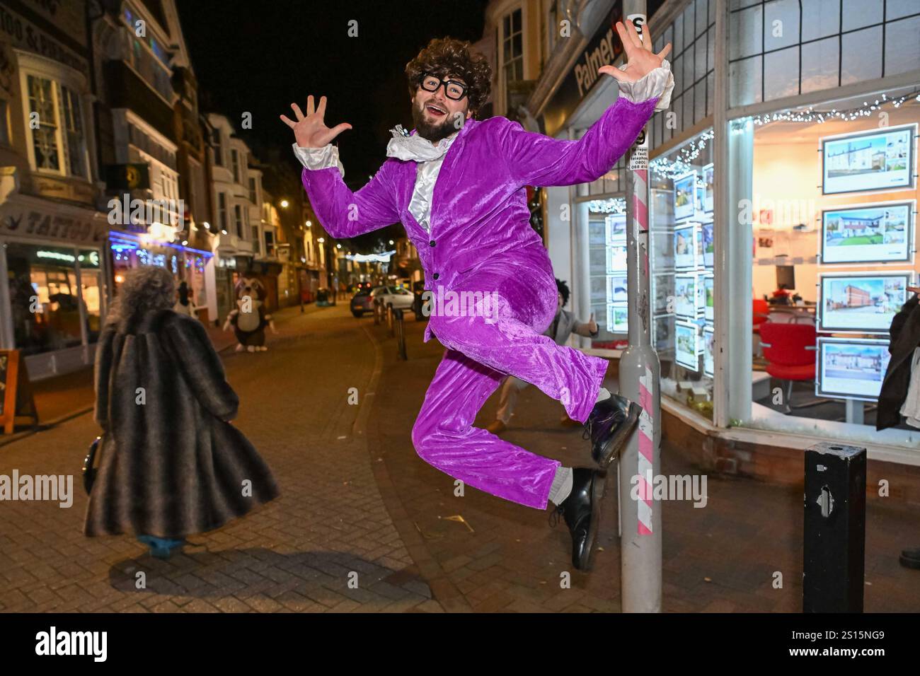 Weymouth, Dorset, UK. 31st December 2024. New Years Eve reveller ...