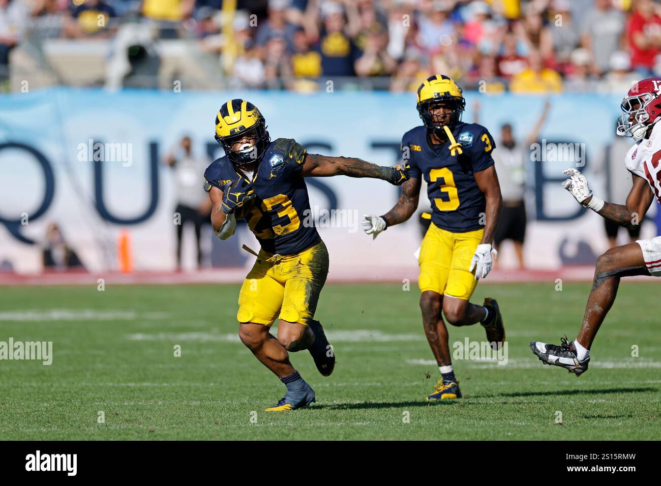 TAMPA, FL - DECEMBER 31: Michigan Wolverines running back Jordan ...