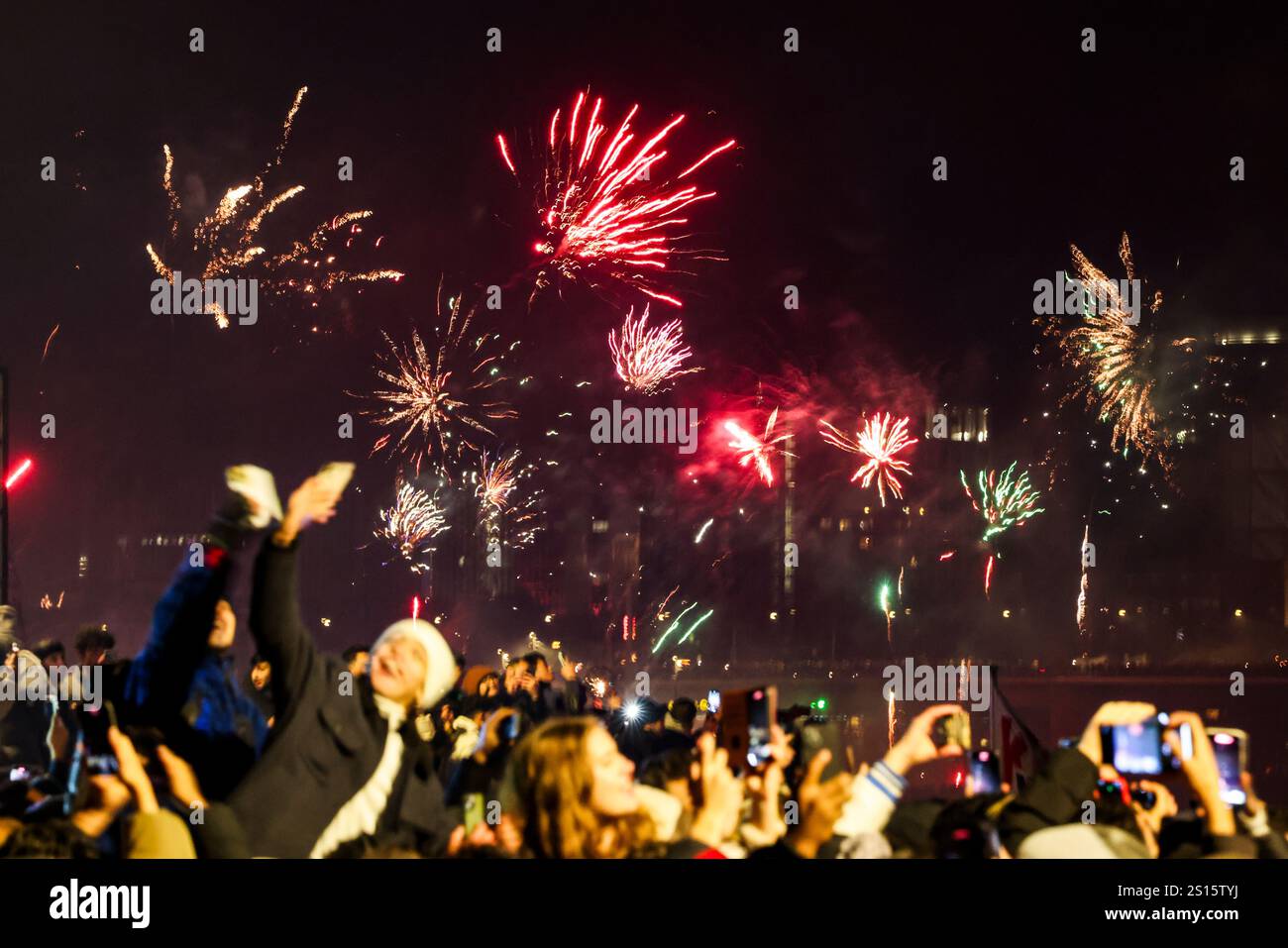 Duesseldorf, Germany. 01st Jan, 2025. New Year's Eve in Düsseldorf, New ...