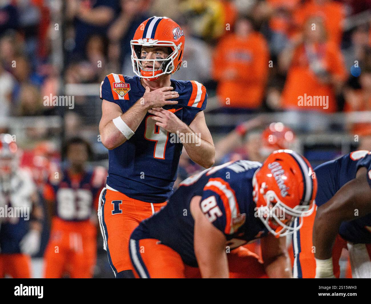 December 31, 2024: Illinois Fighting Illini quarterback Luke Altmyer (9 ...