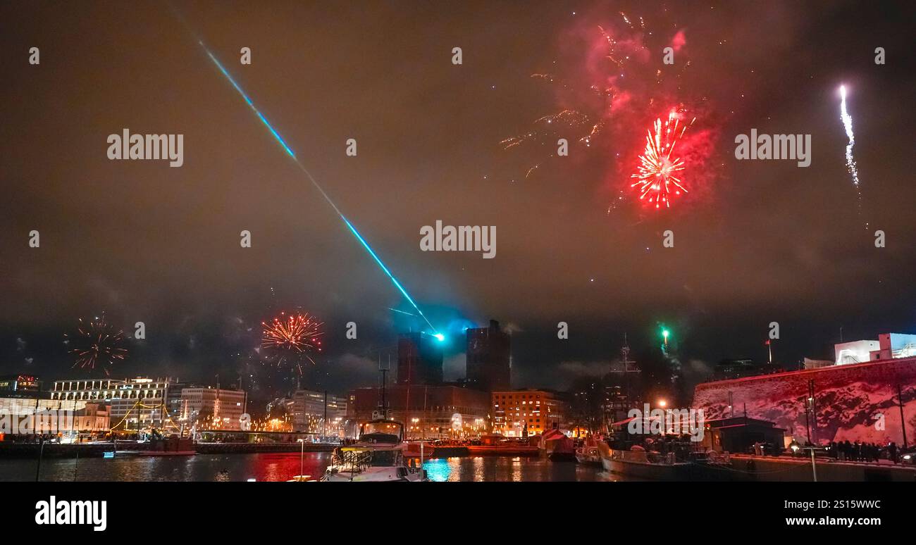 Oslo, Norway. 01st Jan, 2025. Oslo 20250101. Oslo Municipality rings in ...
