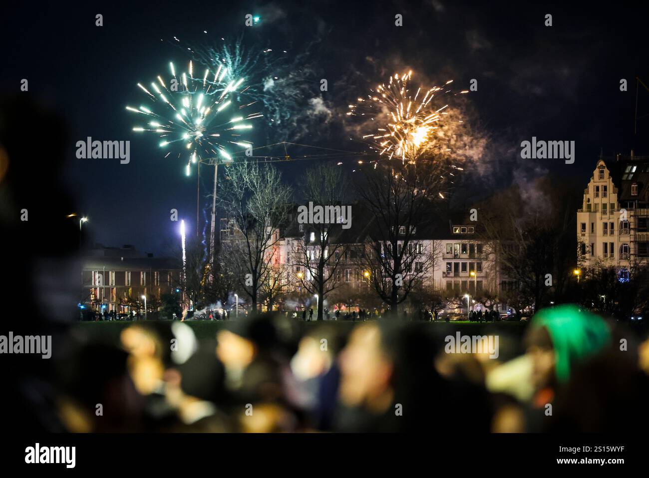Duesseldorf, Germany. 31st Dec, 2024. New Year's Eve in Düsseldorf ...