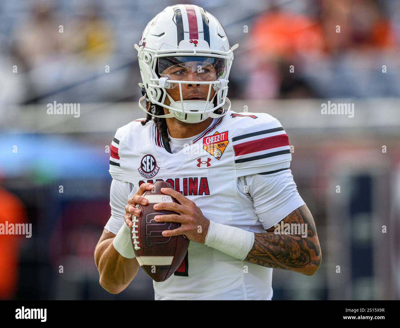 Orlando, FL, USA. 31st Dec, 2024. South Carolina Gamecocks quarterback ...