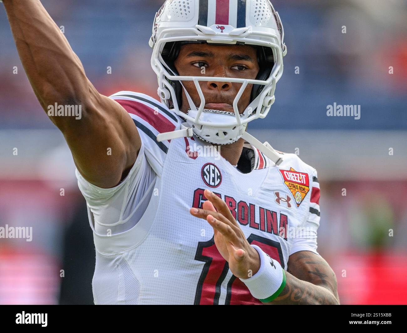 Orlando, FL, USA. 31st Dec, 2024. South Carolina Gamecocks quarterback ...