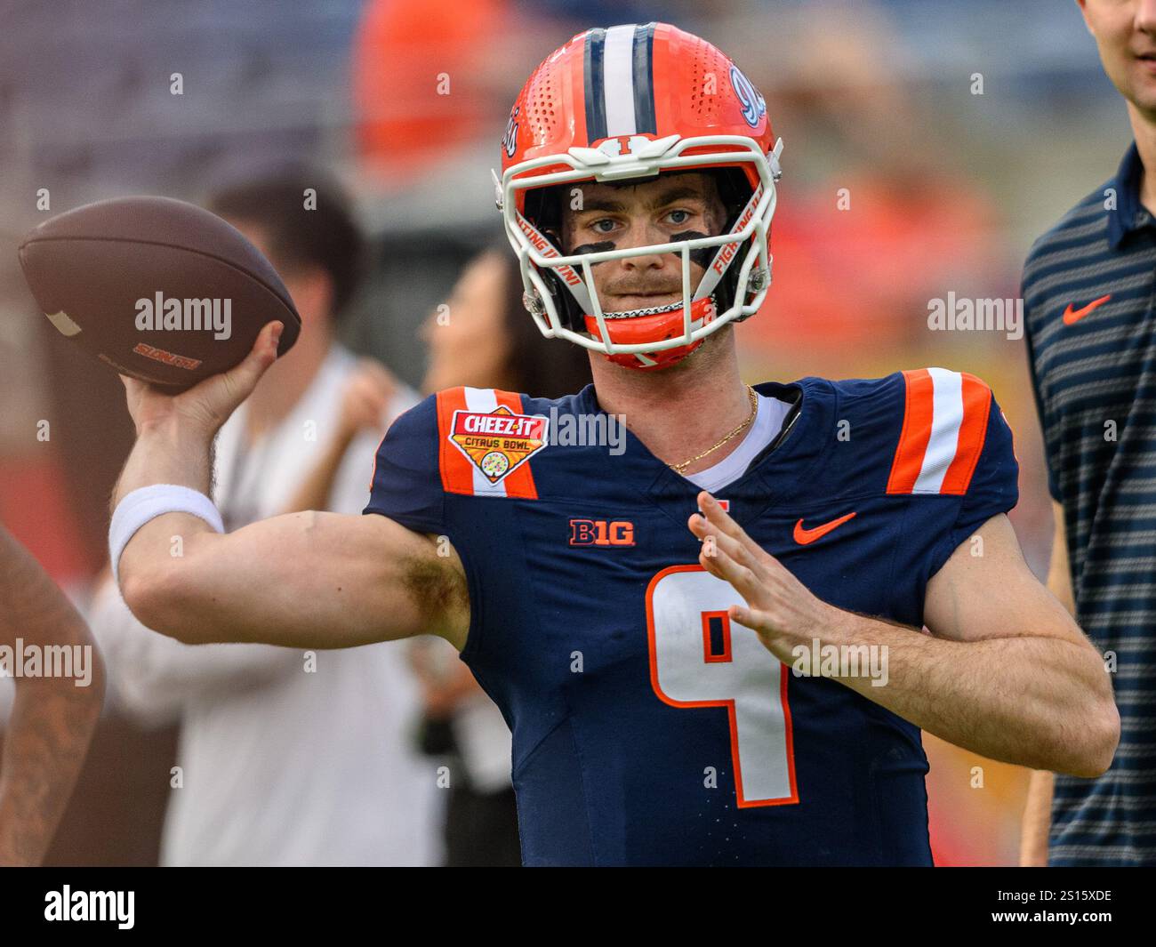 December 31, 2024: Illinois Fighting Illini quarterback Luke Altmyer (9 ...