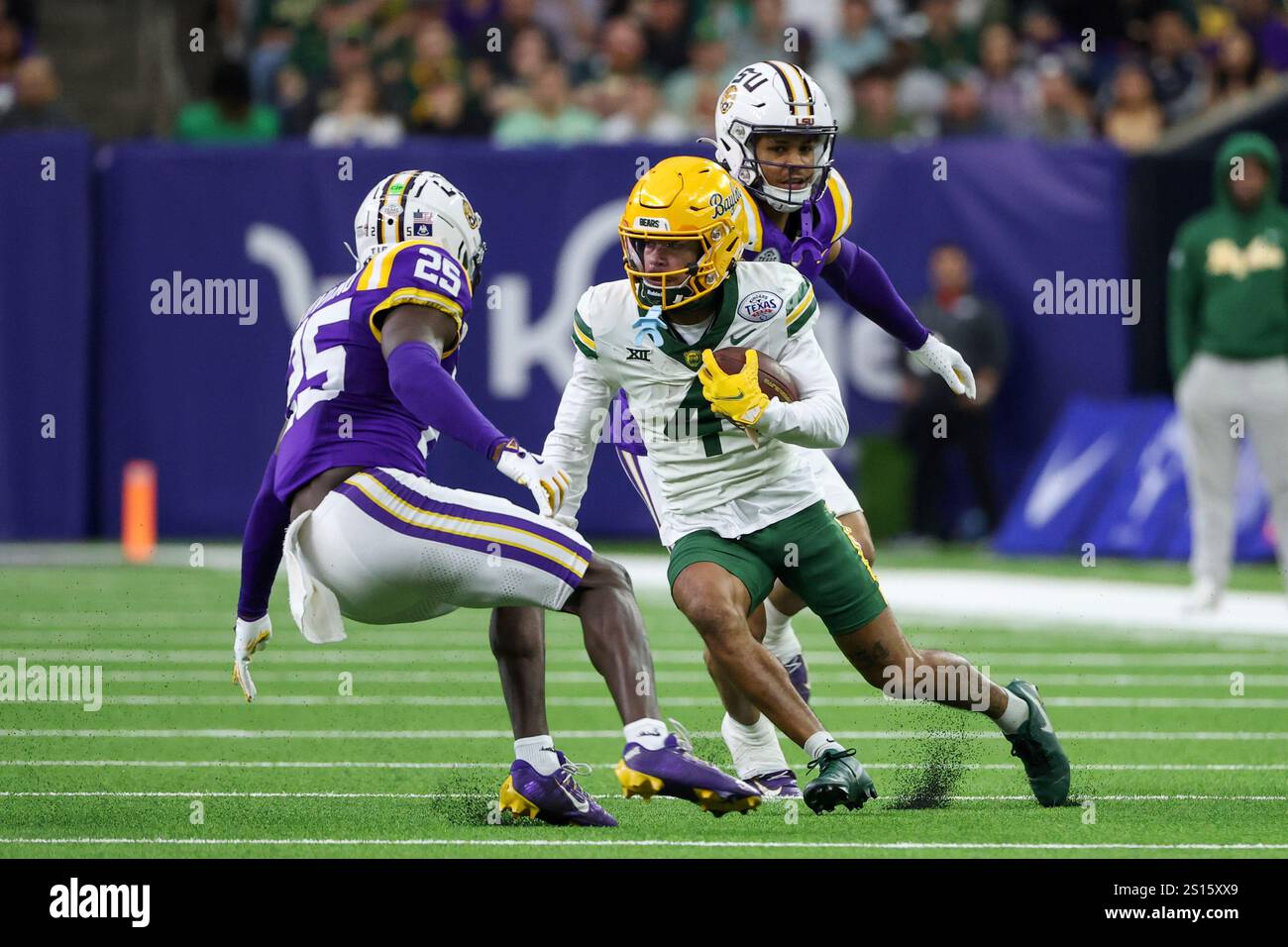 HOUSTON, TX - DECEMBER 31: Baylor Bears wide receiver Monaray Baldwin (4) runs with the ball ...