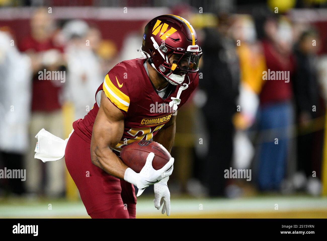 Washington Commanders running back Jeremy McNichols (26) works out ...