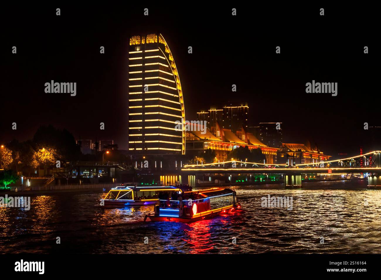 Colorful Modern Building Cultural Street Tourist Boats Night ...