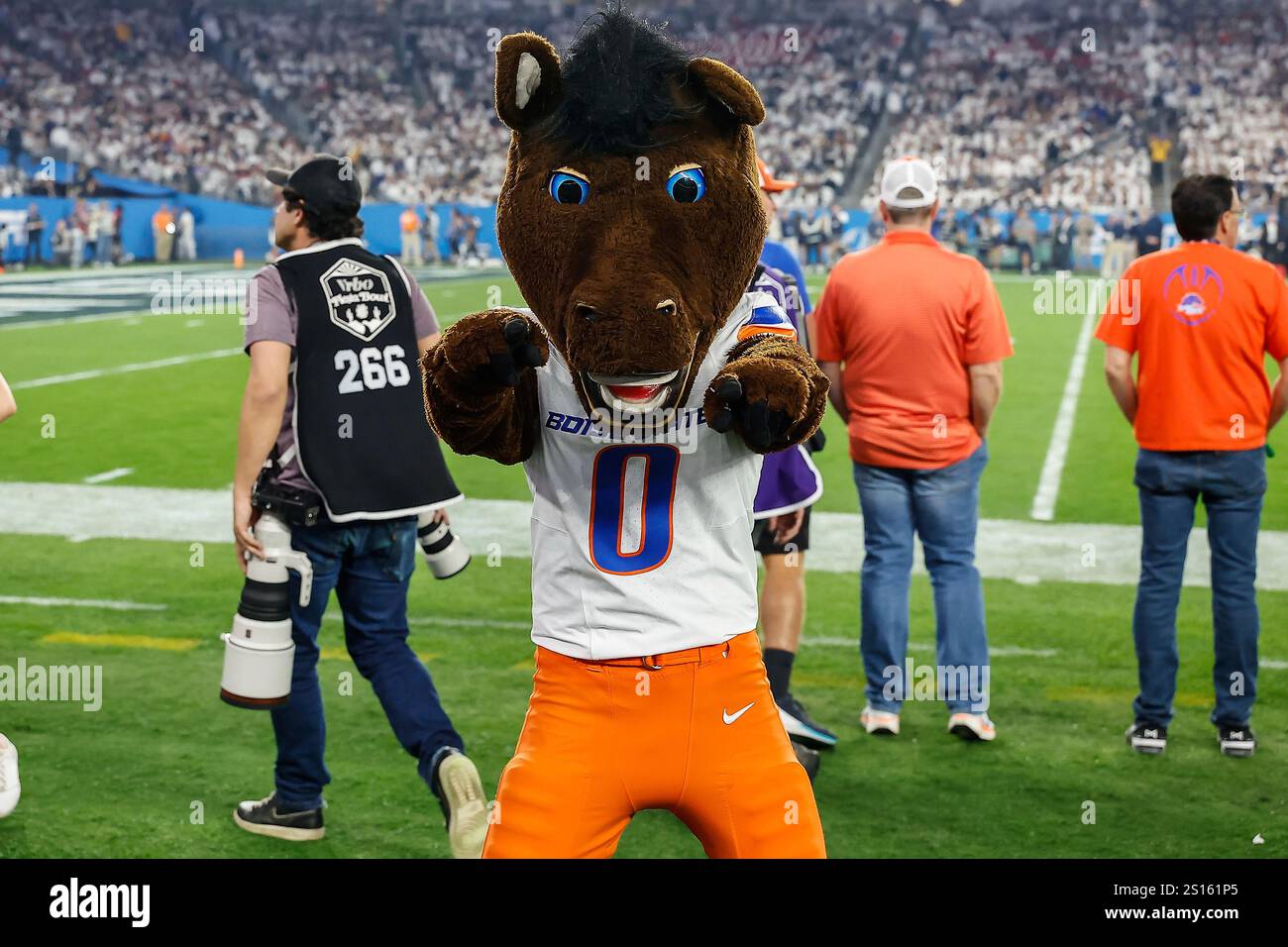 GLENDALE, AZ - DECEMBER 31: The Boise State Broncos mascot cheers ...