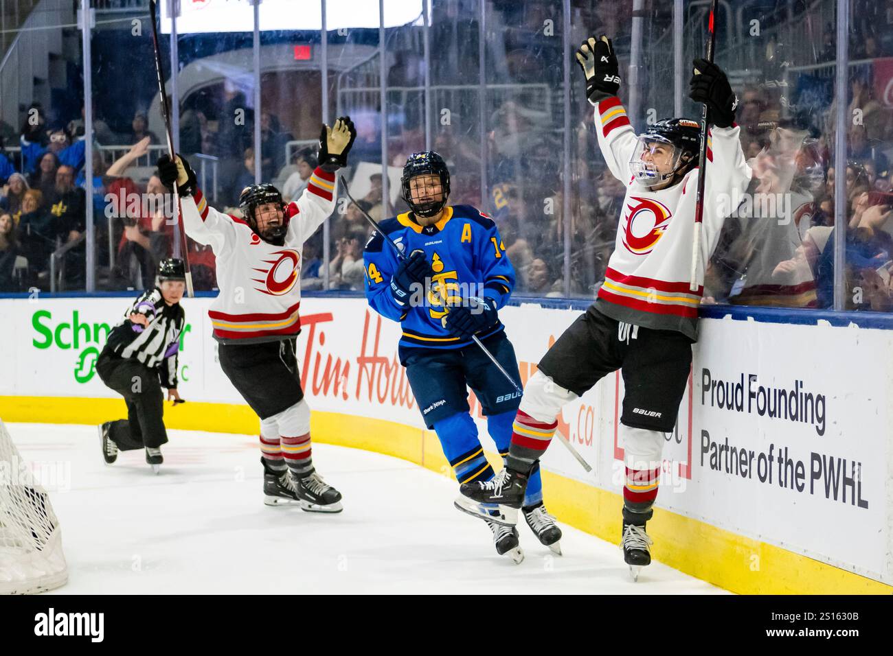 Toronto Sceptres' Renata Fast (14) looks on as Ottawa Charge's Natalie ...