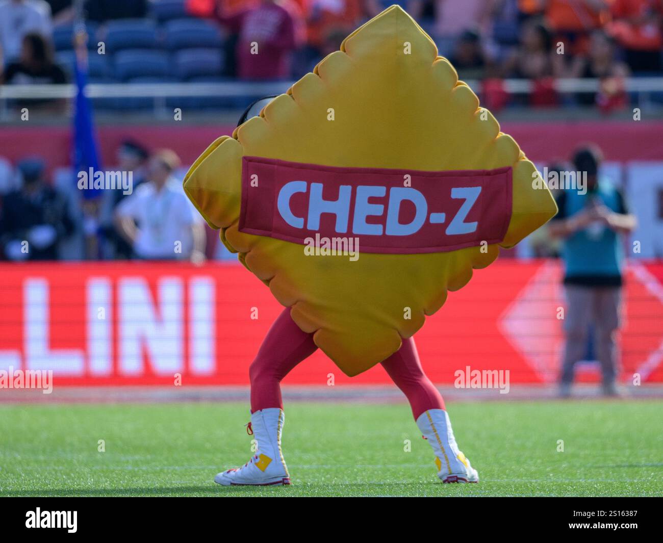 Orlando, FL, USA. 31st Dec, 2024. Ched-Z Cheez-Its Bowl Mascot performs during pre-game in ...