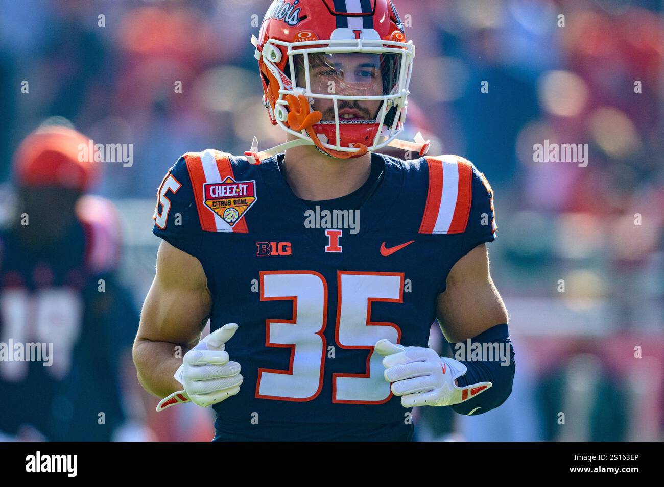 Orlando, USA. 31st Dec, 2024. December 31, 2024: Illinois Fighting ...