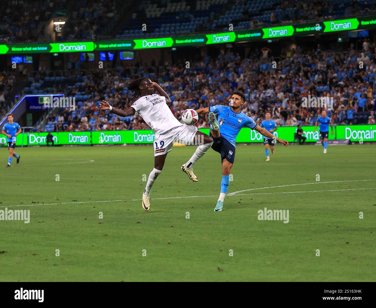 Jing Machar Reec #19 (Left) of Melbourne Victory and Anas Ouahim #8 ...