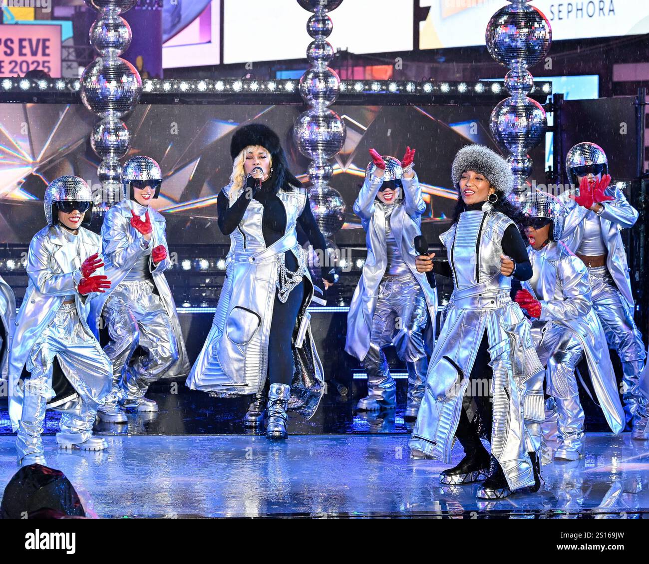 TLC performs during New Year's Eve celebrations in Times Square in New ...