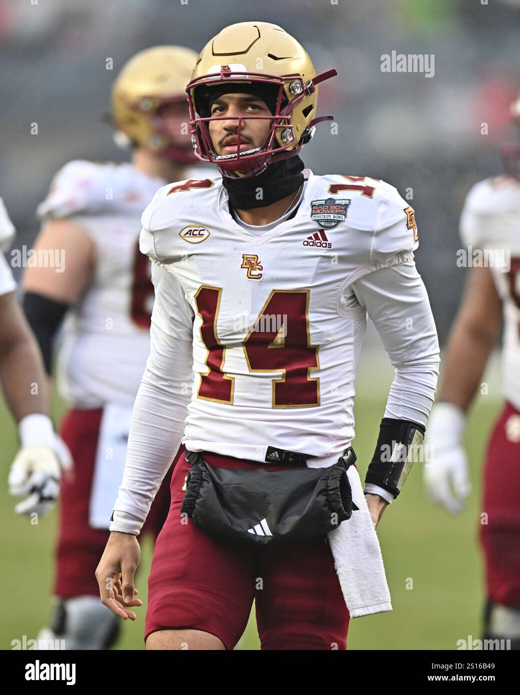 BRONX, NY - DECEMBER 28: Boston College Eagles quarterback Grayson ...