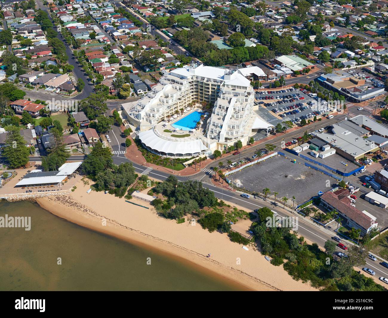 Ettalong beach tourist resort hi-res stock photography and images - Alamy