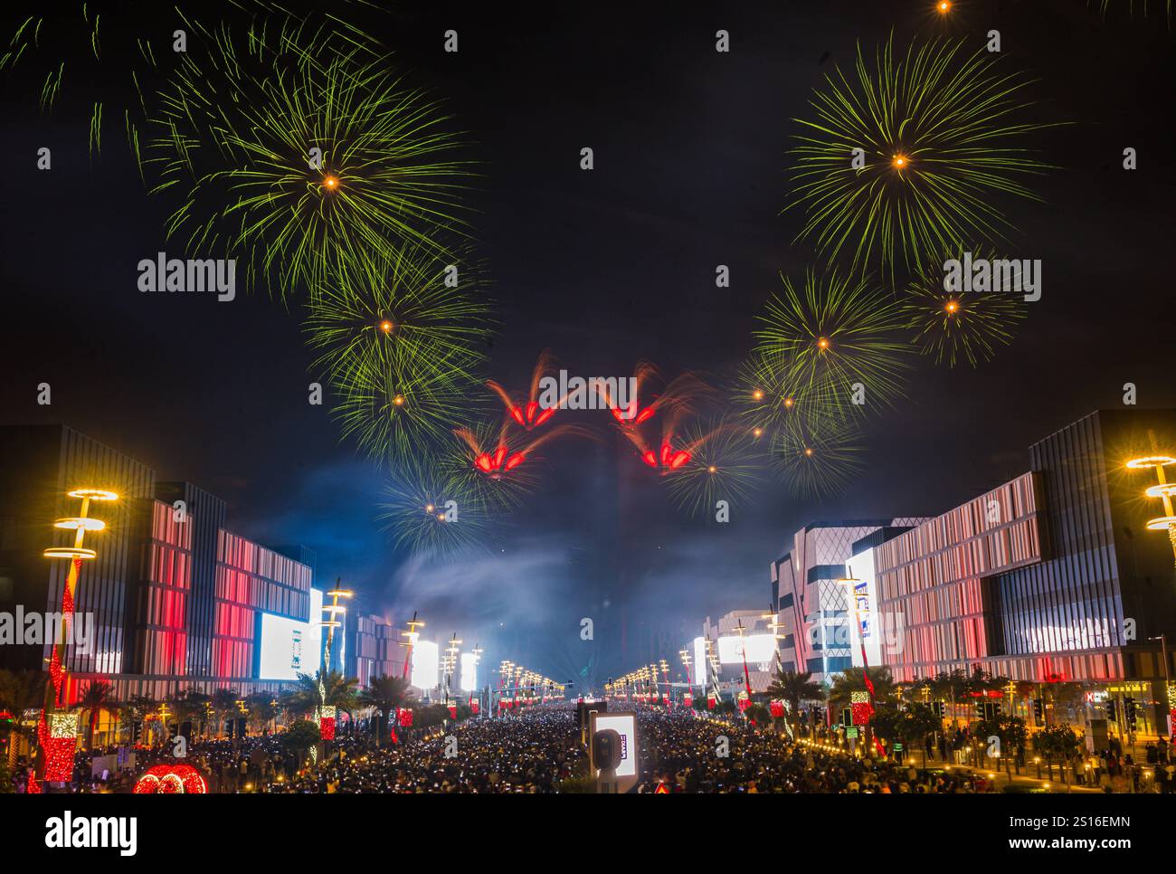 NEW YEAR CELEBRATIONS IN DOHA Fireworks and drone show light up the ...