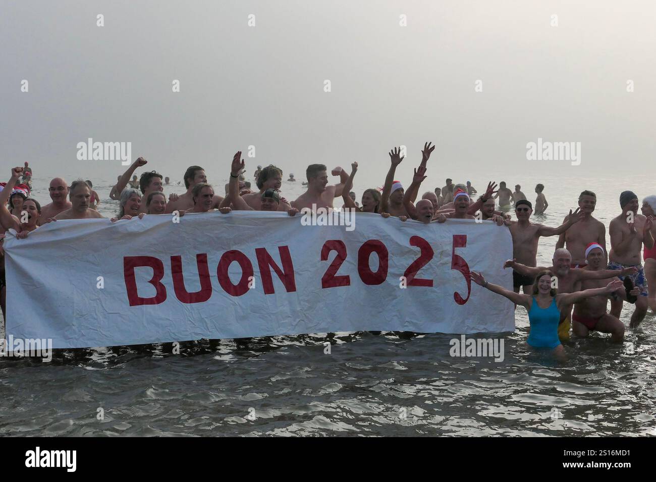 Venice, Italy. 1st January, 2025. VENICE ITALY Swimmers of the ...