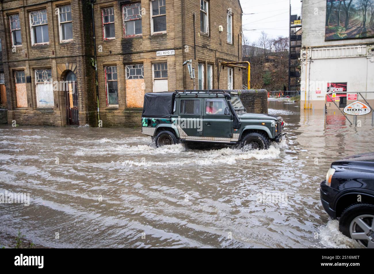 West Yorkshire, UK. 1st January, 2024. UK Weather.Shelf, West Yorkshire ...