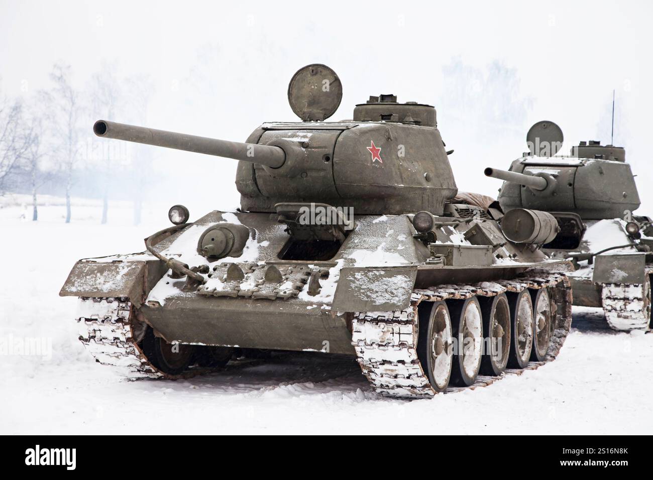 Legendary Russian Tanks T34 in snowy weather Stock Photo - Alamy