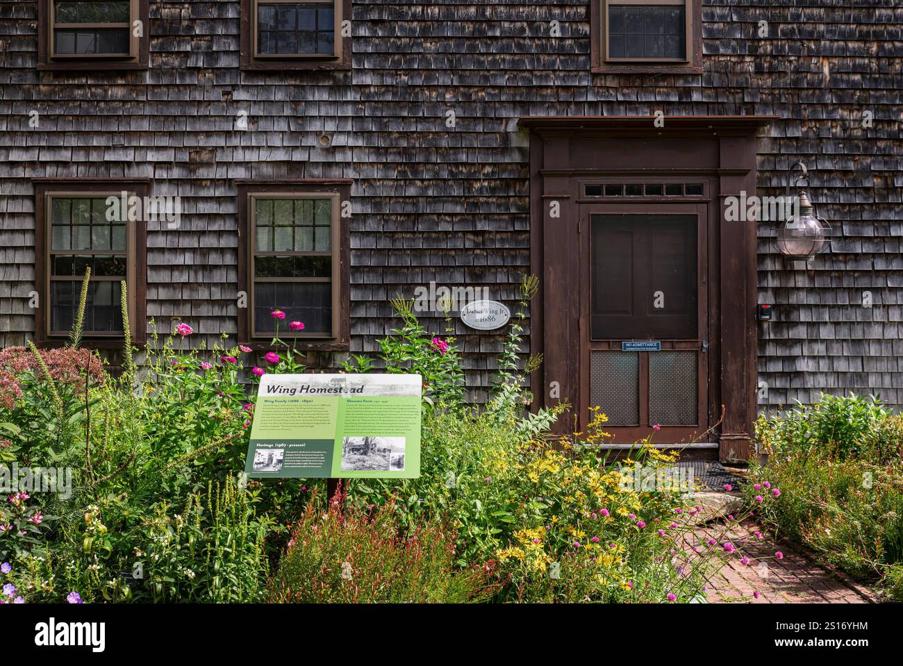 Wing family homestead hi-res stock photography and images - Alamy