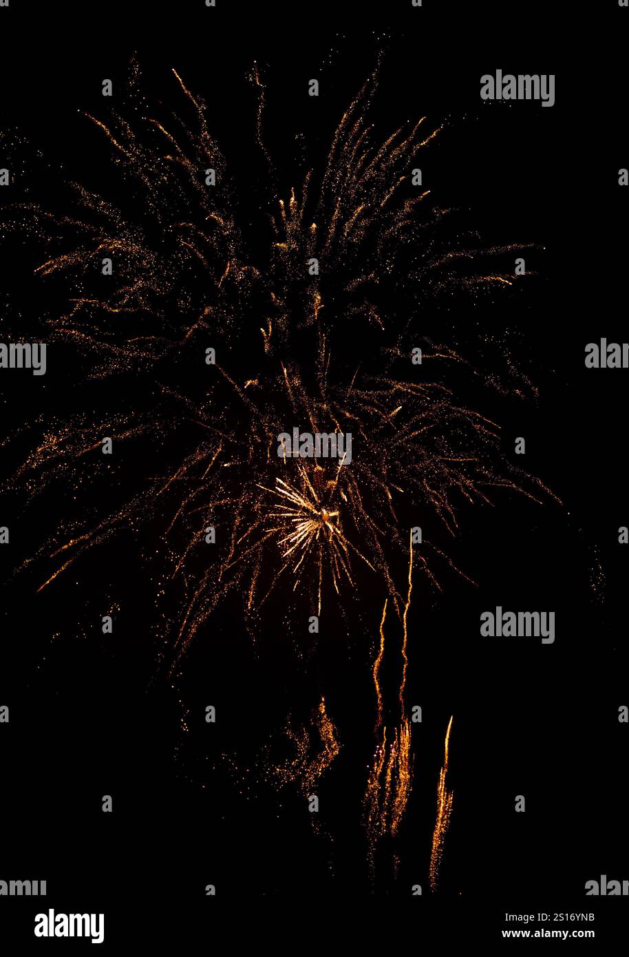 Stunning fireworks display during the 2025 New Year celebrations ...