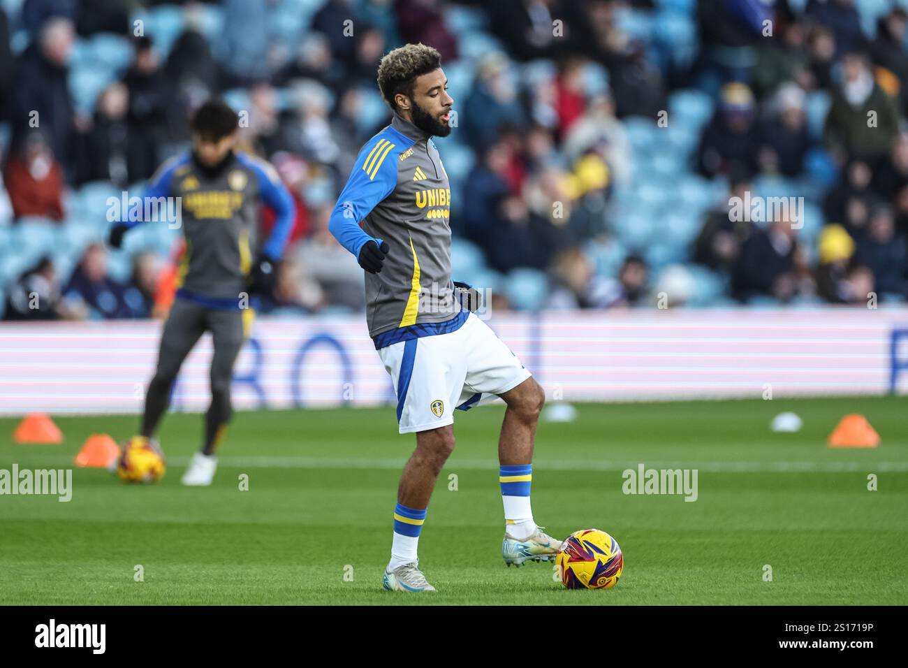 Leeds, UK. 01st Jan, 2025. Jayden Bogle of Leeds United in the pregame ...