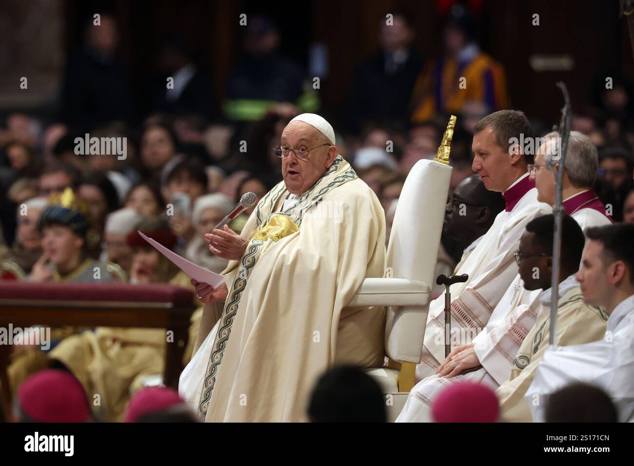 Vatican. 01st Jan, 2025. Pope Francis celebrates Holy Mass on the ...