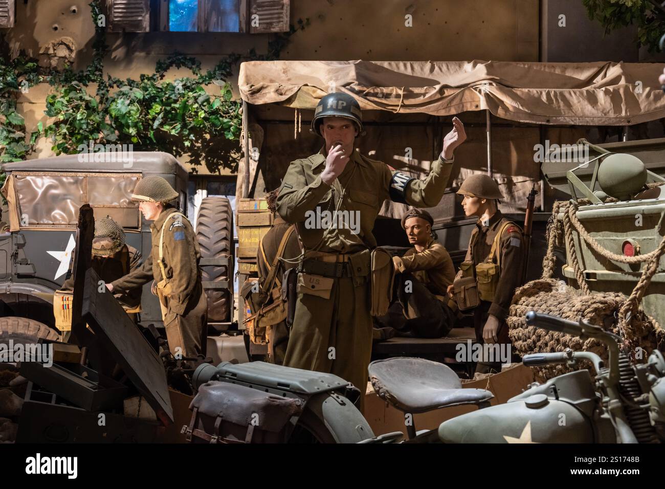 Canadian Battle HQ, Royal Winnipeg Rifles, Overlord Museum, Colleville ...