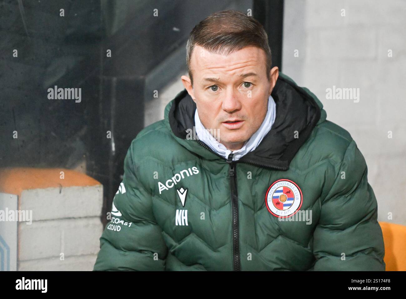 Manager Noel Hunt (Manager Reading) during the Sky Bet League 1 match ...