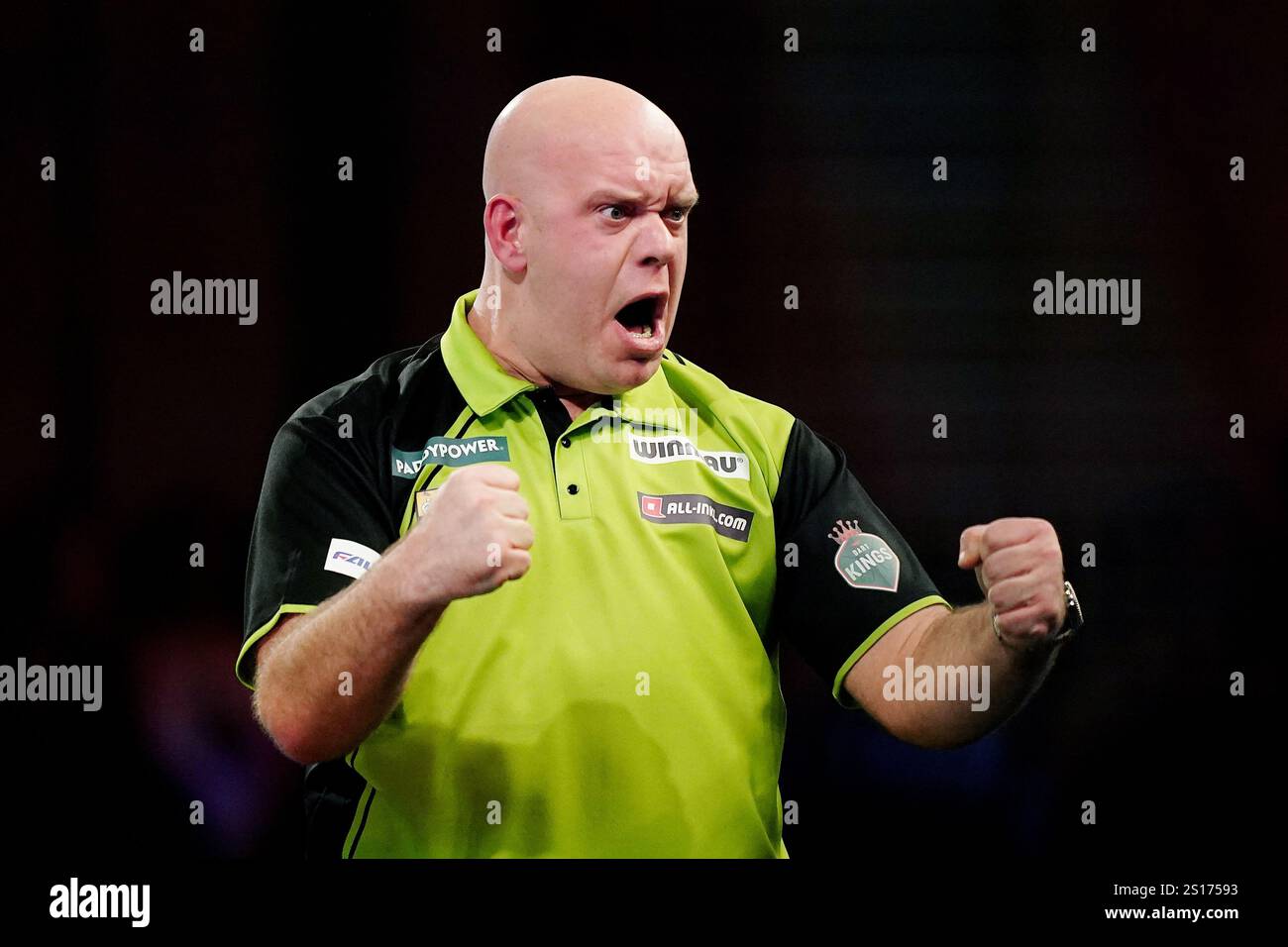 Michael van Gerwen celebrates during their quarter final match against ...