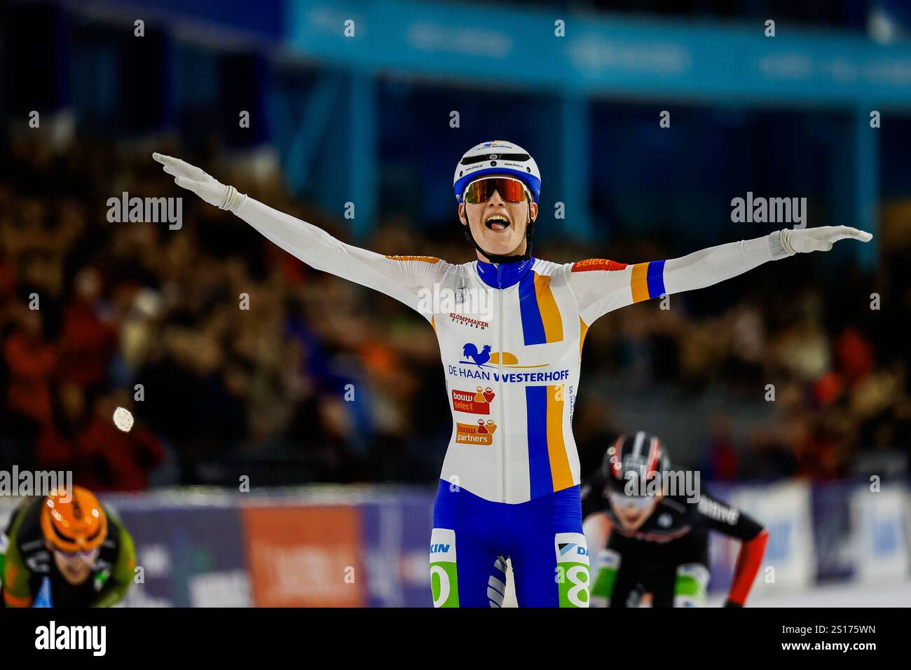 Marathon skating human limb hi-res stock photography and images - Alamy
