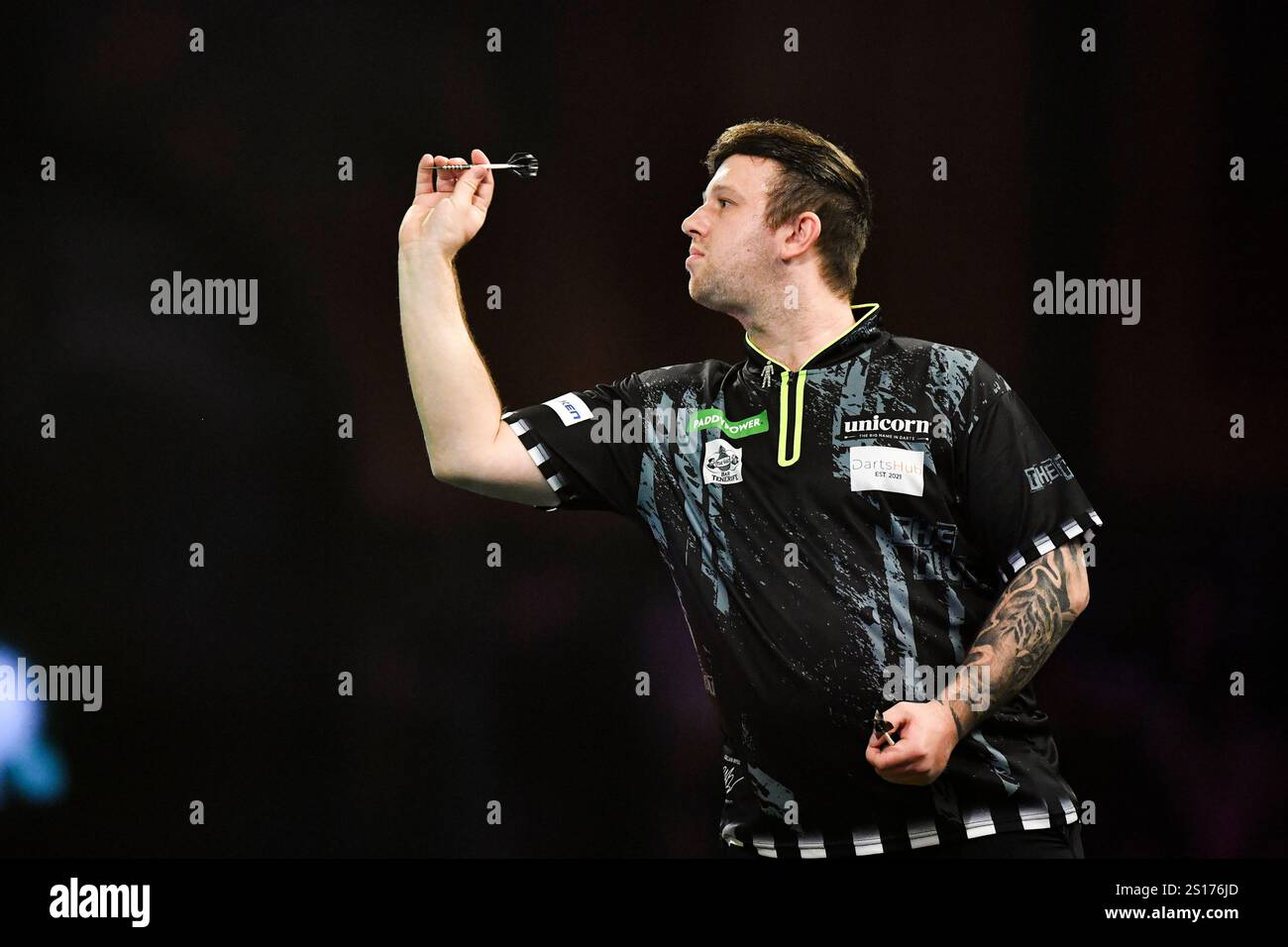 Alexandra Palace, London, UK. 1st Jan, 2025. 2024/25 PDC Paddy Power ...