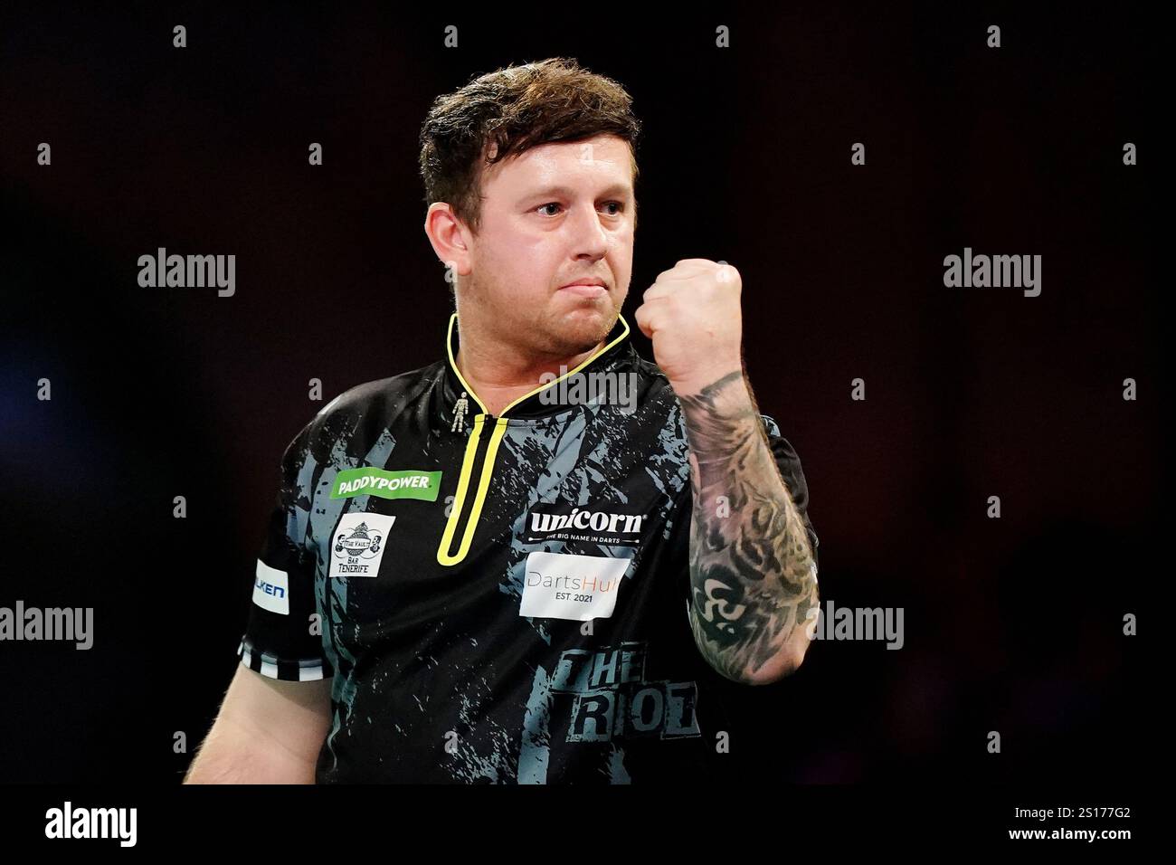 Callan Rydz reacts during their quarter final match against Michael van ...